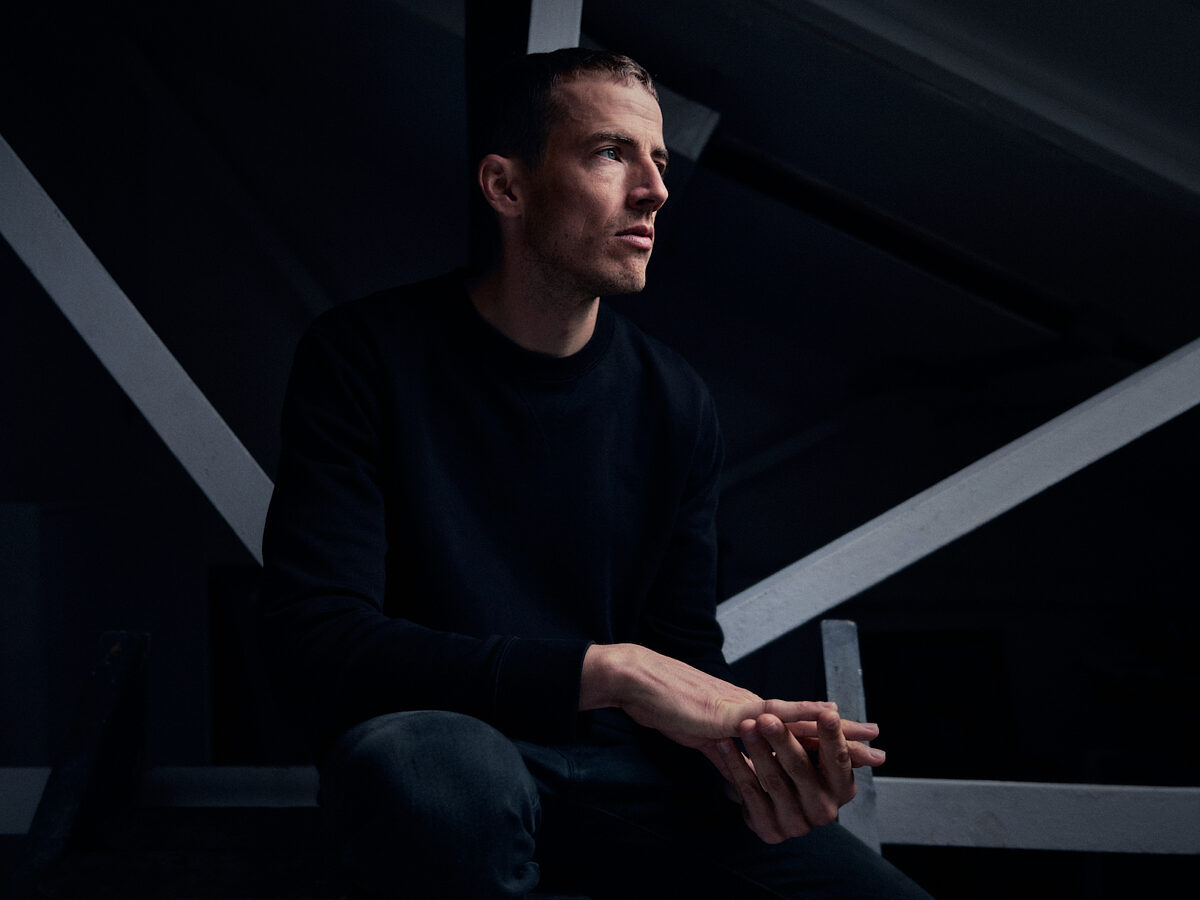 Charlie Cunningham releases new single 'Bird's Eye View' - TrendRadars